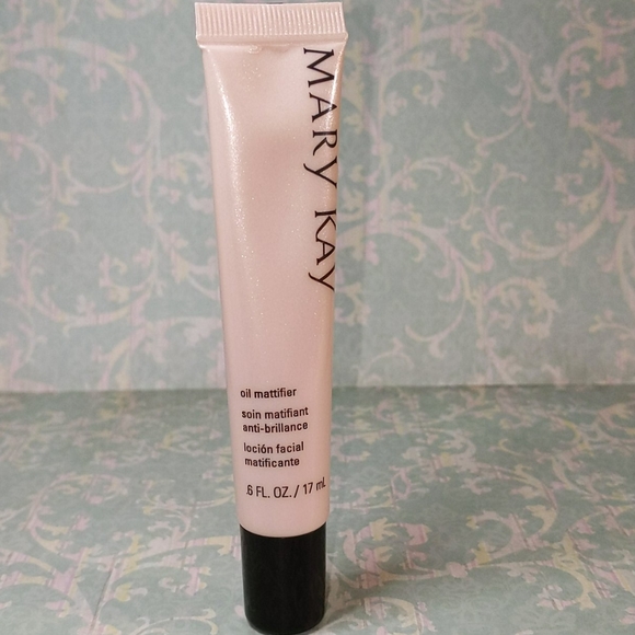 Mary Kay | Makeup | Oil Mattifier Mary Kay | Poshmark